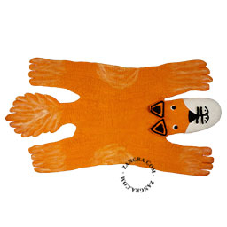 Felt rug in the shape of a fox | zangra